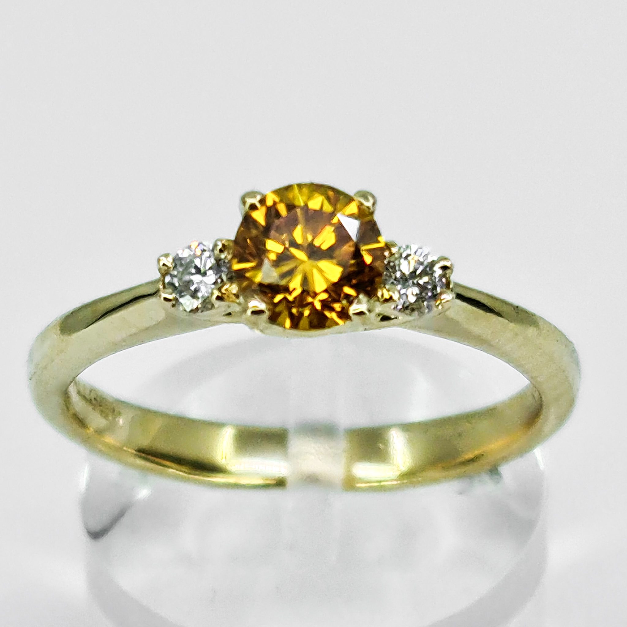 18ct Yellow Gold Yellow Lab Grown Diamond Ring | Allgem Jewellers
